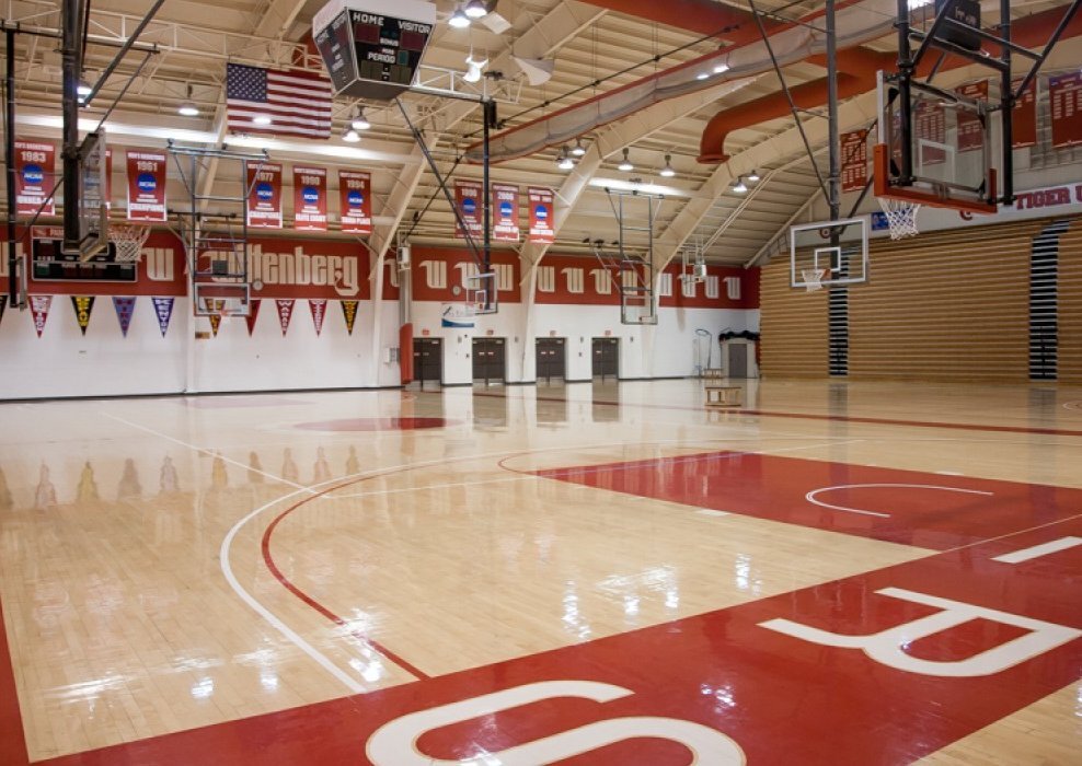 Varsity Men's Basketball - Wittenberg University vs. Baldwin Wallace ...